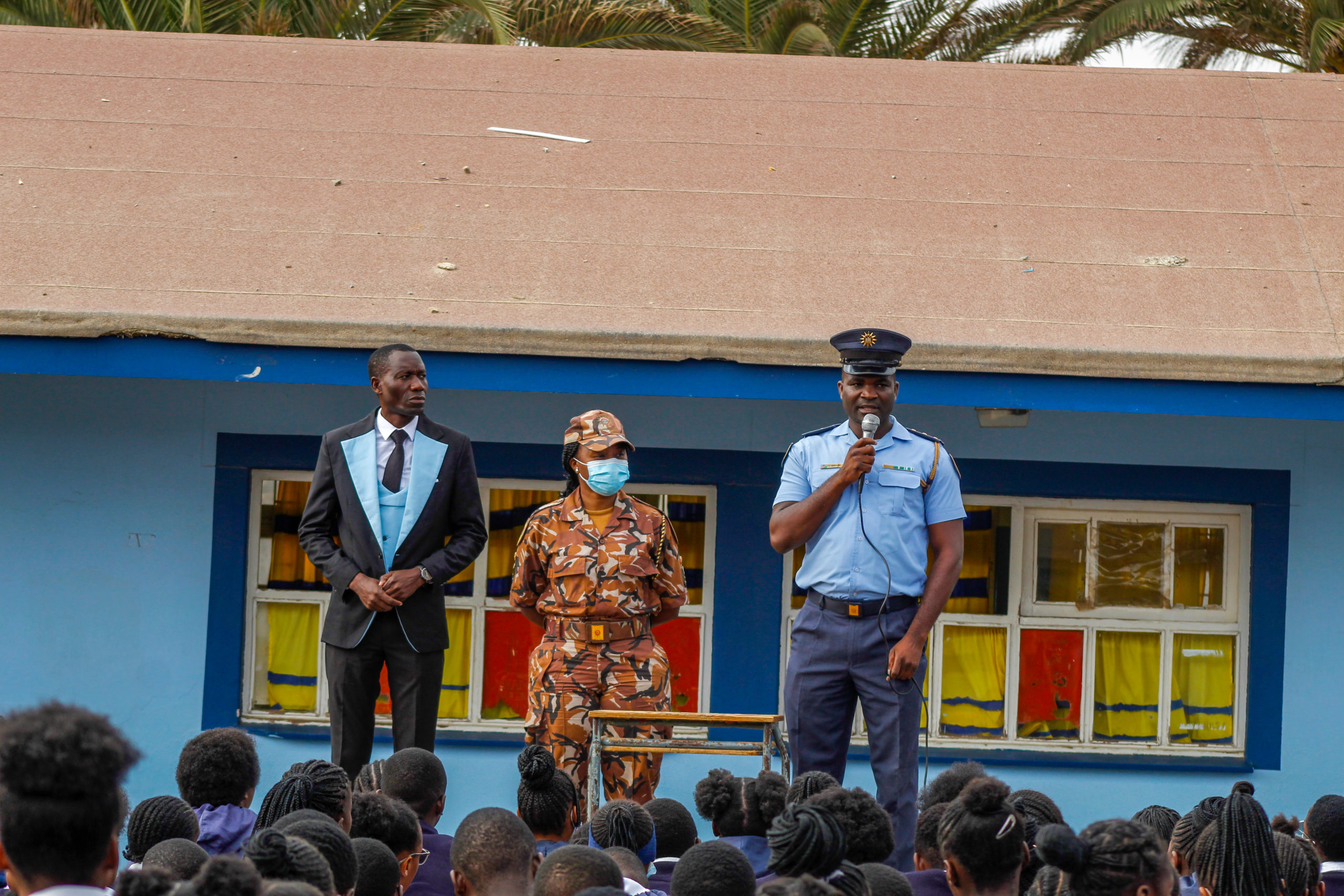 KSS Receives Surprise Police Search and Inspiring Talk - Kuisebmond ...